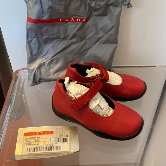 Prada | Shoes | Prada Mary Janes Child Size 24 Us Size 75 8 Toddler ...